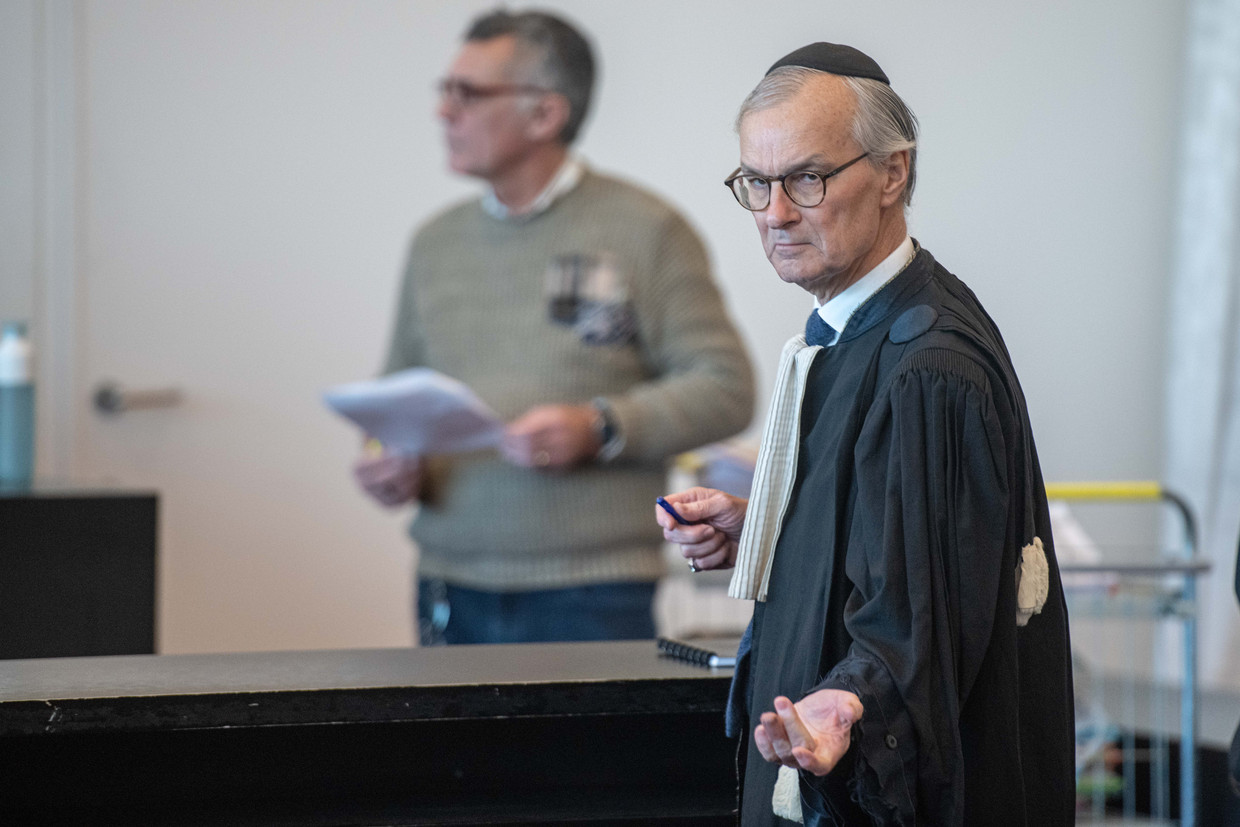 "Hans Raeder only pretends to live in Switzerland."