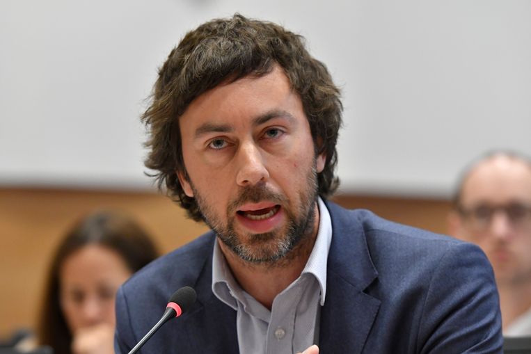 De Vriendt: "Aankoopprocedure is dood en begraven" | De Morgen