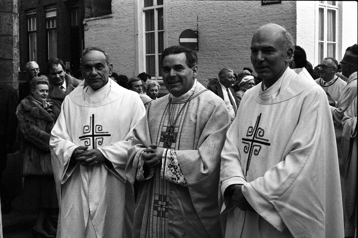 ‘Het begon rond Pasen’: wie is Mark Vangheluwe, het slachtoffer dat de ...