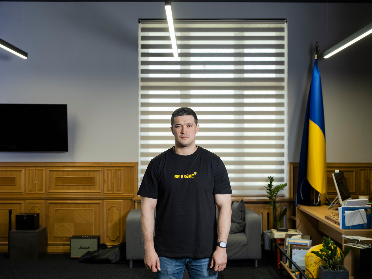 Tania is een luisterend oor voor Russische soldaten, Tania maakt deel ...