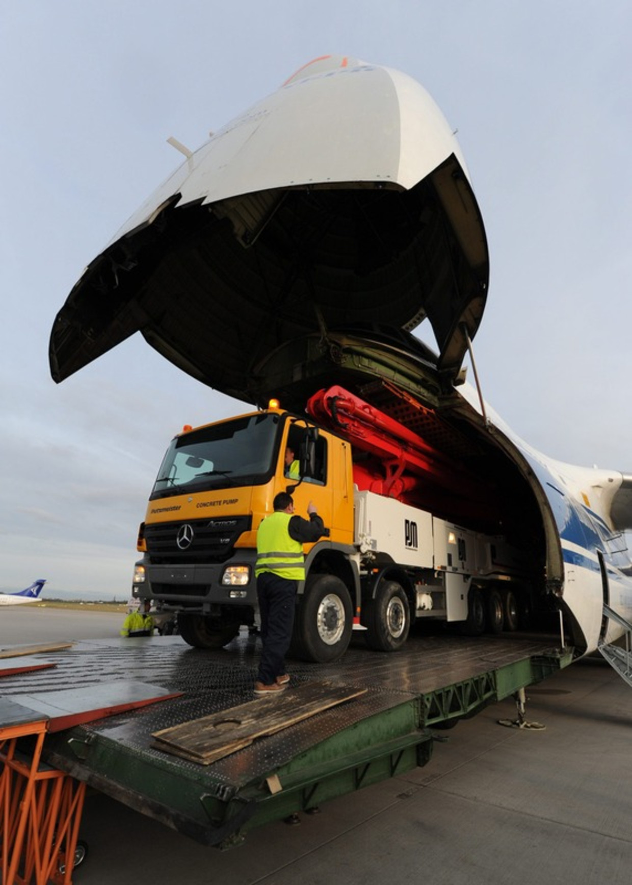 Reactors ontmantelen? Nog jaren bang wachten voor gevaar geweken is