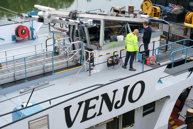 ‘Het schip was te hoog geladen’: containerschip Venjo vaart voor derde ...