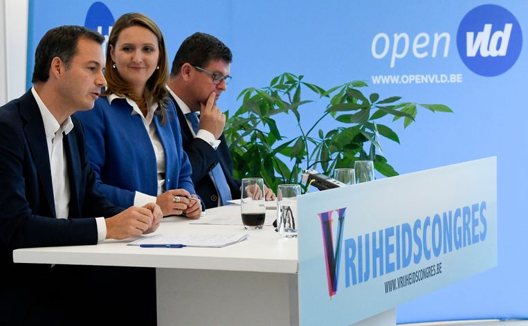 Open Vld pleit voor "sociale vlaktaks" en kader voor "voltooid leven"