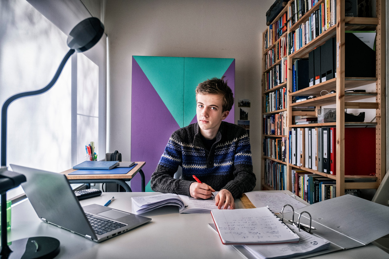 ‘De sfeer is hier kil. De teleurstelling heerst’: voor jonge activisten ...