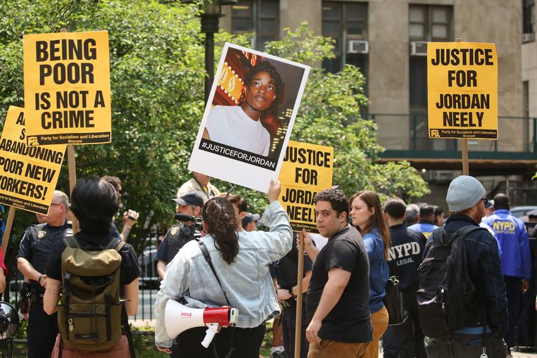 Jury: man die dakloze in metro New York doodde wordt vervolgd