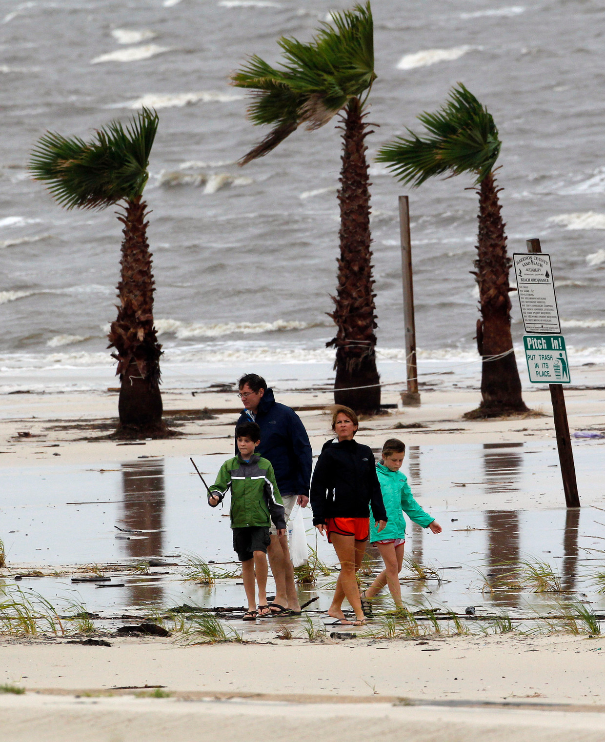 Natuur blijft VS teisteren: extreme regen en nieuwe storm | De Morgen