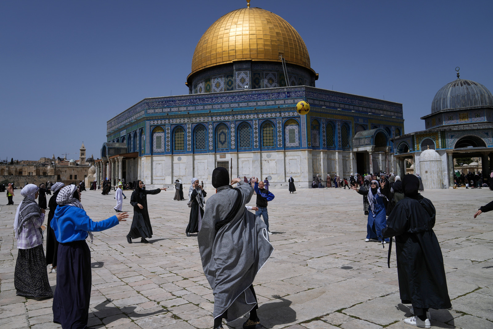 ‘Hier kan een heilige oorlog uitbreken om iets wat nooit gebeurde ...