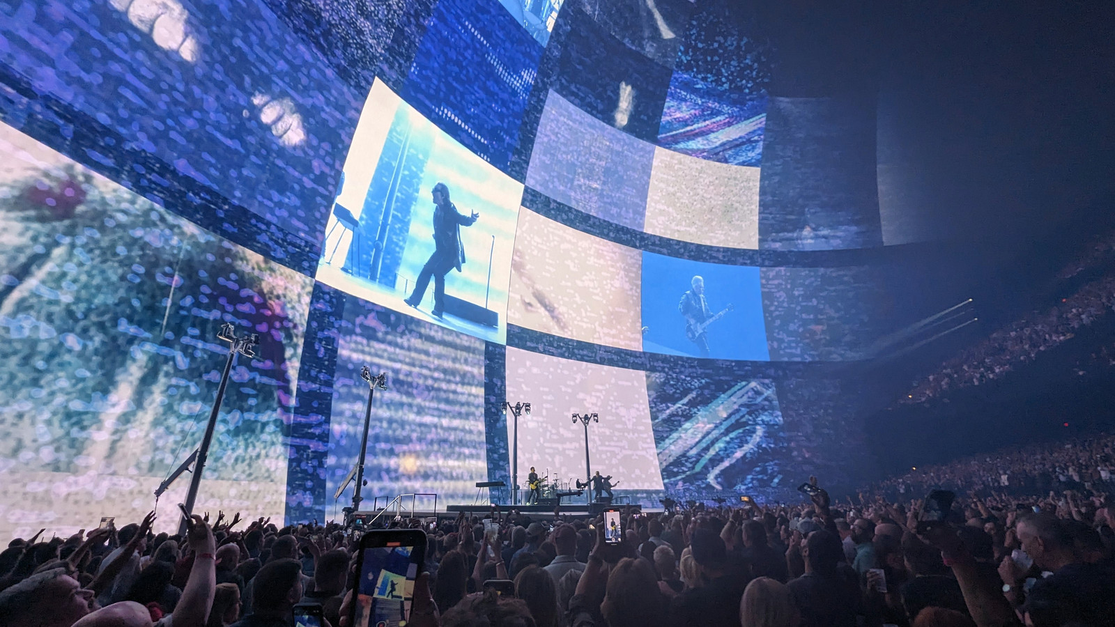 ‘Even Better Than The Real Thing’: Belg Ludovic Beun zat op een van de ...