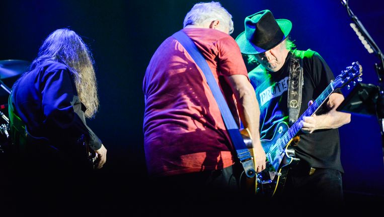 Neil Youngs bassist Rick Rosas overleden | De Morgen