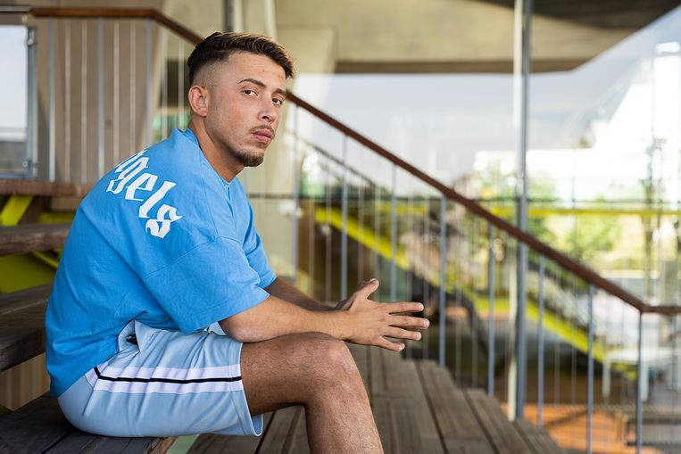 Mannen vallen woning van Antwerpse rapper Para Turk binnen na ruzie op ...