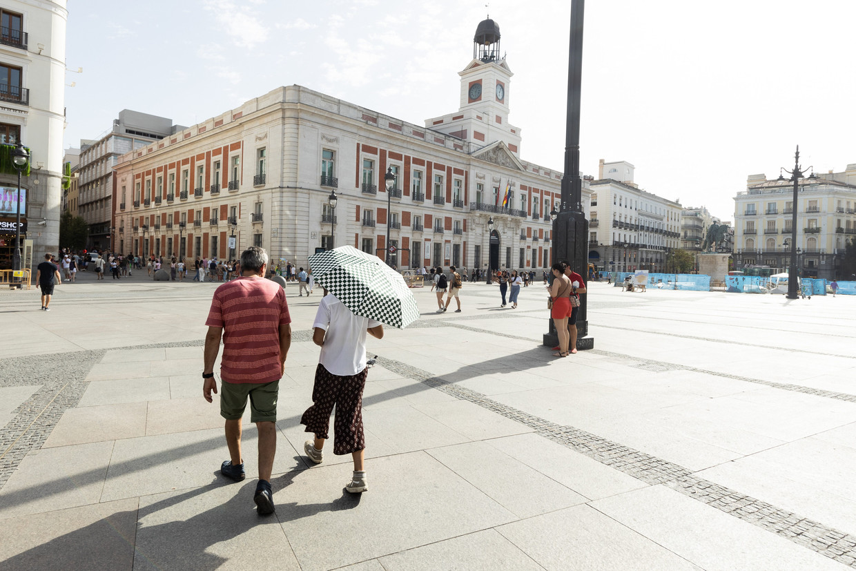 Derde hittegolf van de zomer teistert Spanje, recordtemperatuur in ...