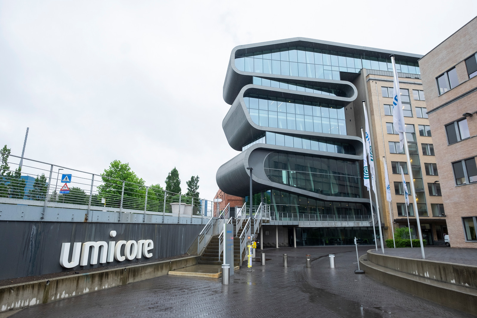 Opnieuw piek in vervuiling rond fabriek Umicore | De Morgen