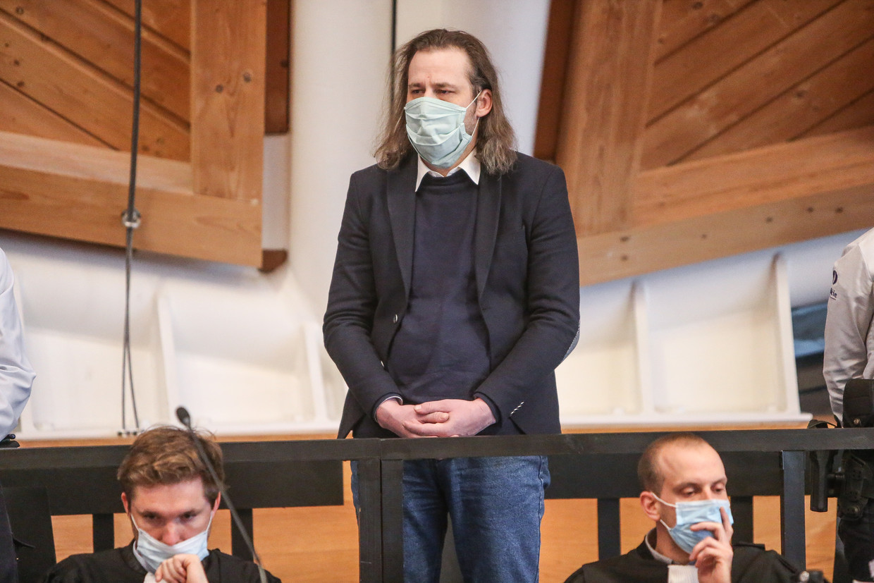 ‘Kort na de moord op Julie Van Espen moest ik mannen uit de buurt ...