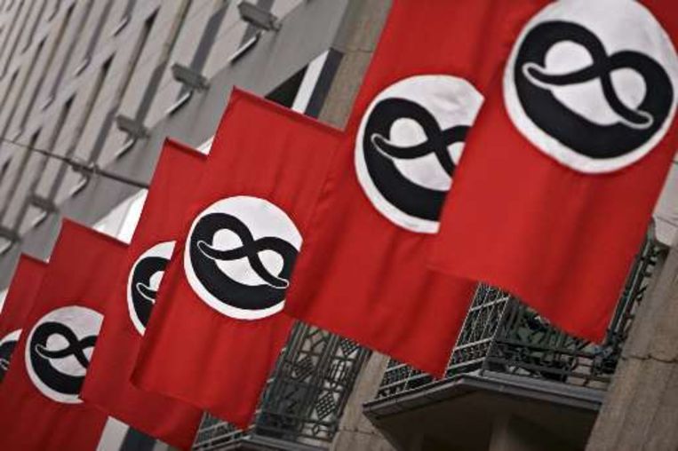 Foute vlaggen zetten Berlijn in rep en roer | De Morgen