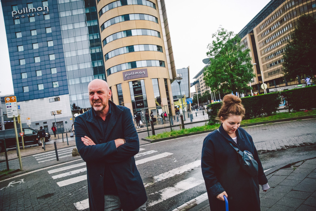 ‘Je bent hier constant op je hoede’: met Lize Spit en Eric Goens op ...