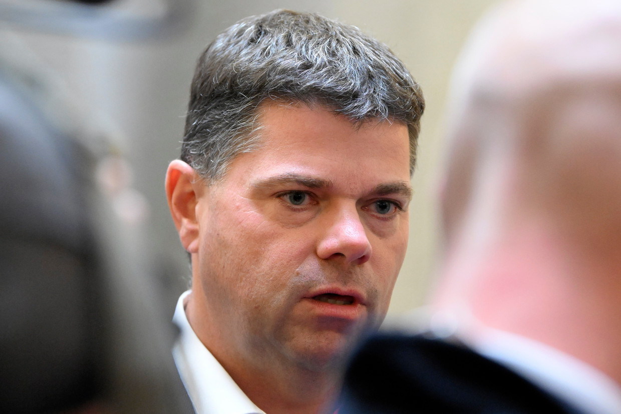 Open Vld-voorzitter Tom Ongena wil kerncentrales langer openhouden: ‘Zo kopen we tijd voor de ...