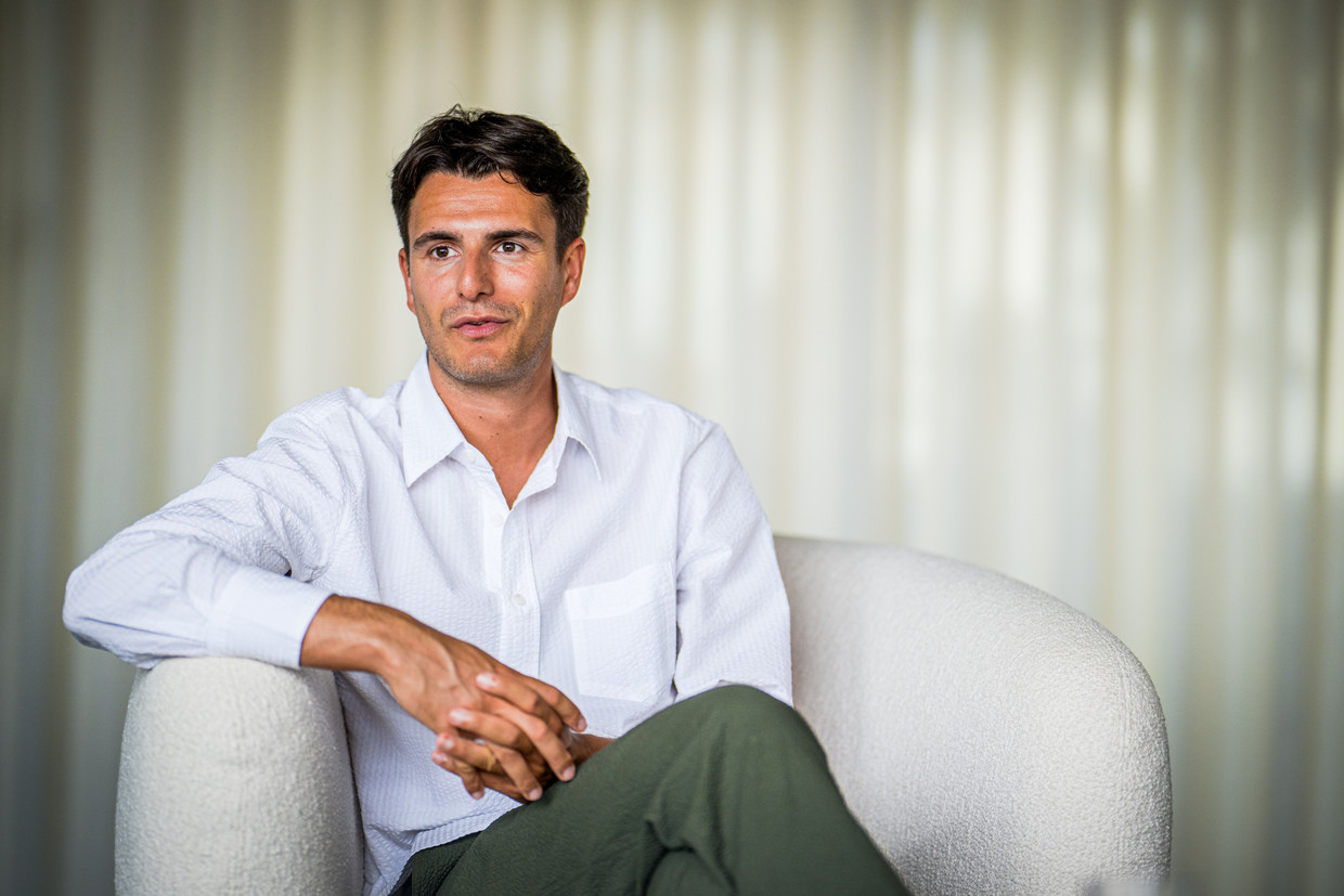 Moet Conner Rousseau ook naar Auschwitz? Voor Roma volstaat bezoek aan ...