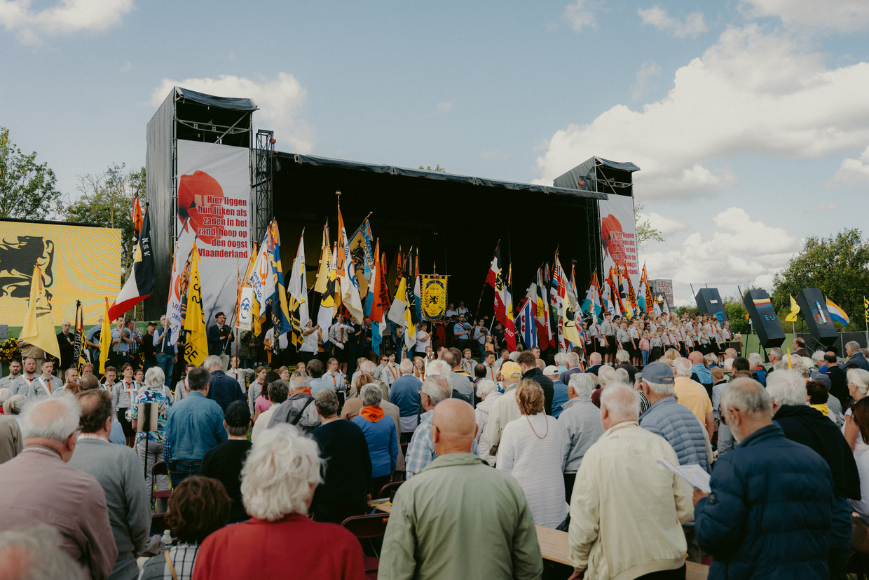 Herbruikbare bekers, selfies met Dries Van Langenhove en boeken over ...