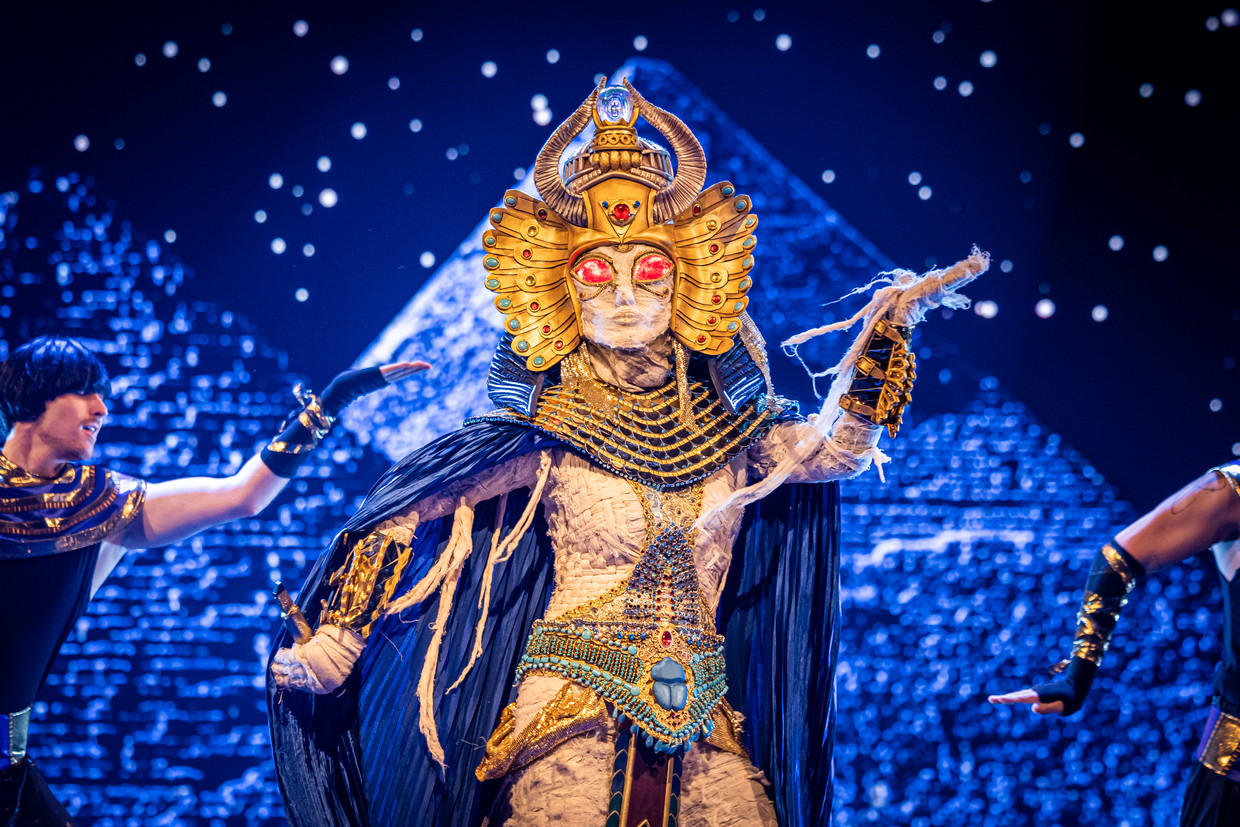 Het geheim achter de toonvastheid van de Masked Singers: ‘Velen ...