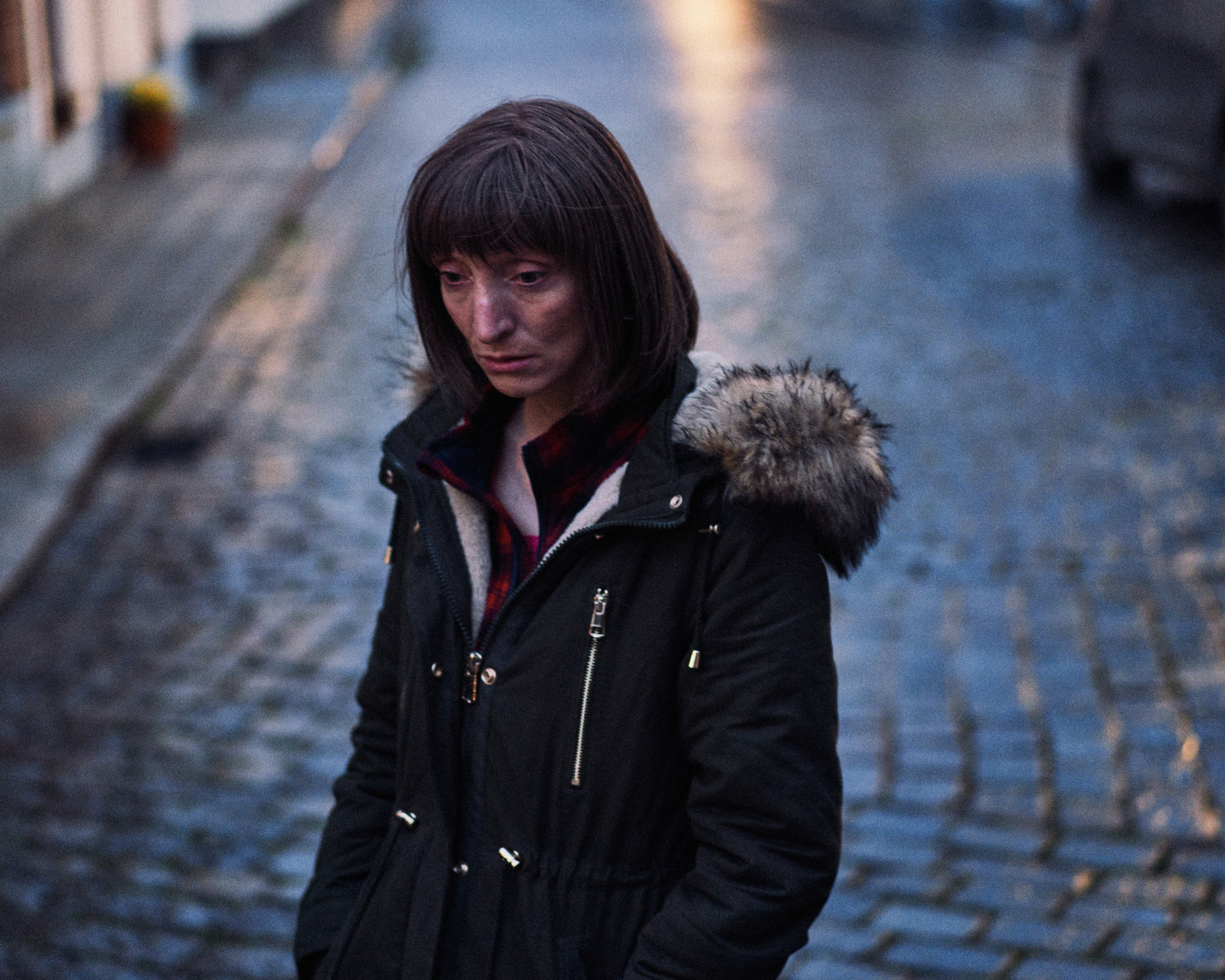 Delphine Lecompte snijdt diep in eigen vlees, met voortrazende teksten ...