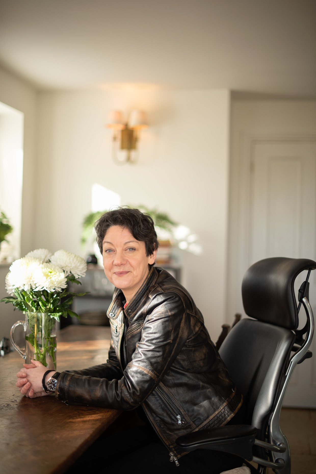 Helen Macdonald: ‘Ik wil weer verwondering opwekken’ | De Morgen