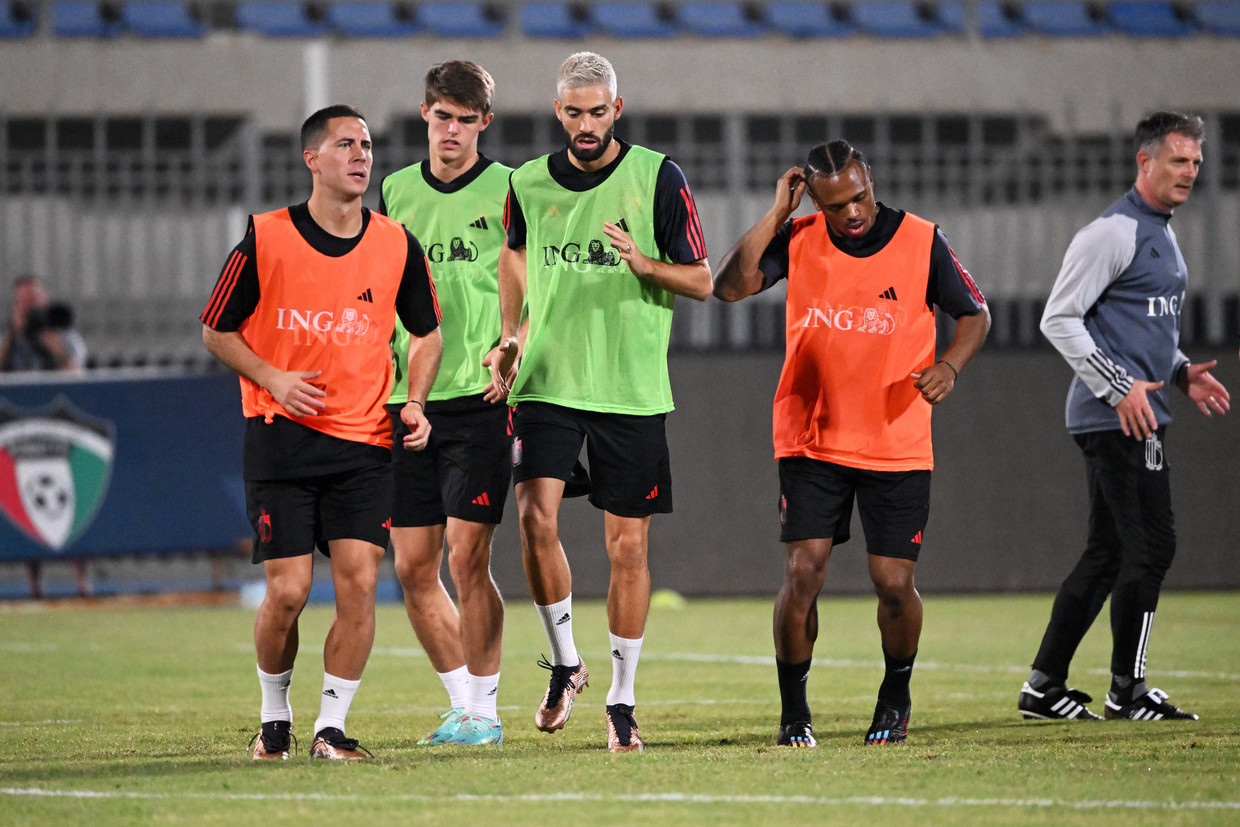 Blijkbaar kijkt het merendeel van onze verwende voetbalspelers ...