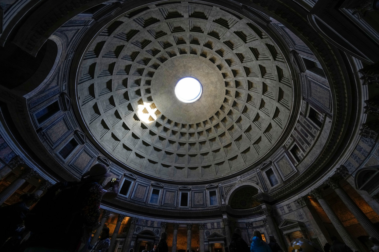 Pantheon als eerste kerk in Rome niet meer gratis toegankelijk voor ...