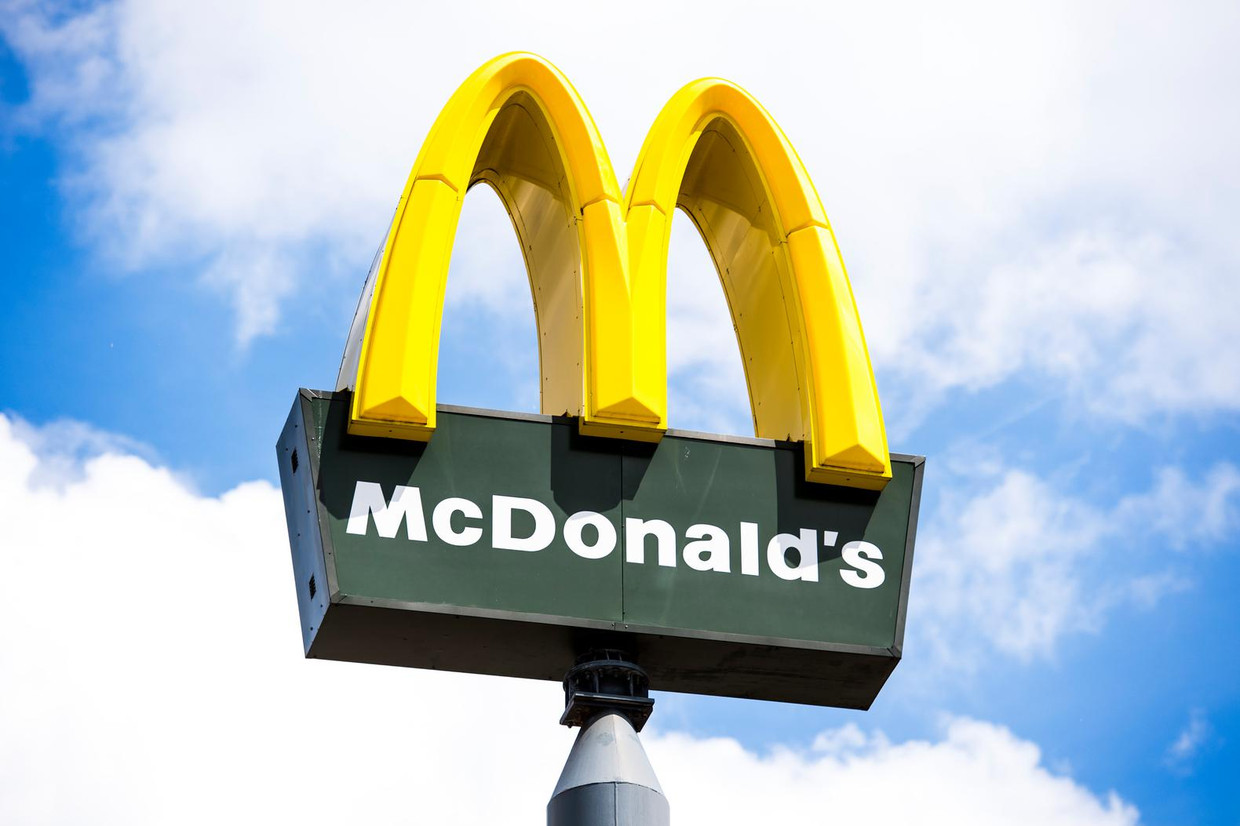 Deze McDonald's-reclame geeft eerder schele hoofdpijn dan trek in ...
