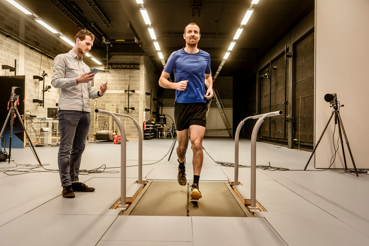 ‘Leer te lopen met minder impact’: met dit advies verlaag je het risico ...