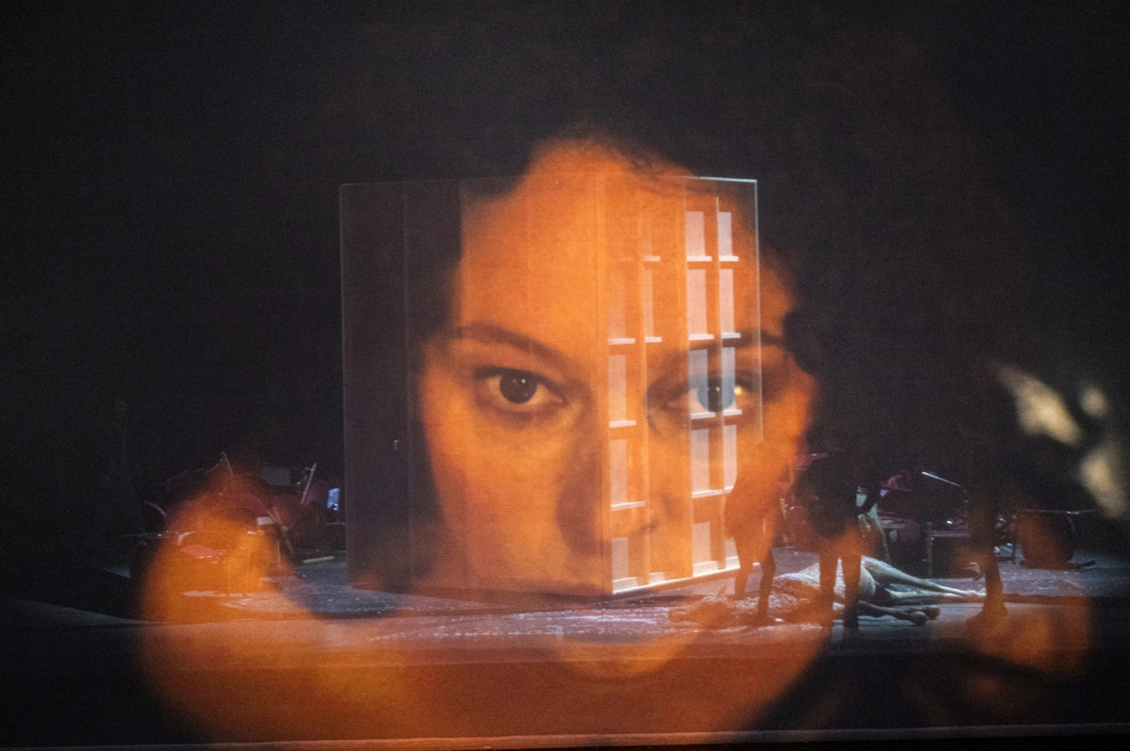 FC Bergman op zijn best: in het beklemmende ‘Ne Mobliez Mie’ zit Marie ...