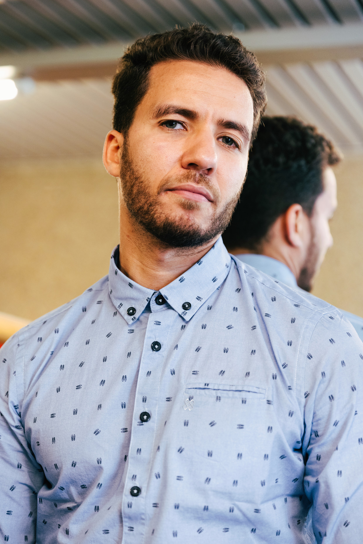 Ish Ait Hamou over zijn nieuwe ‘Het moois dat we delen’: ‘Terreur is zo ...