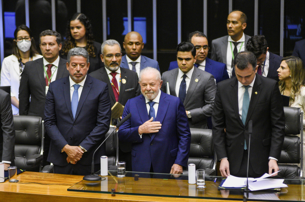 Linkse Lula da Silva opnieuw als president van Brazilië geïnstalleerd ...