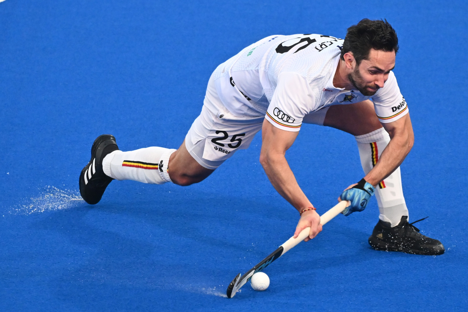 Loïck Luypaert na vlotte openingszege van Red Lions op WK: ‘Geen ...