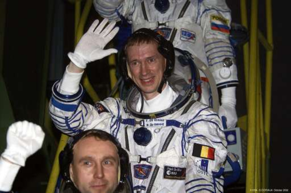 Frank De Winne opnieuw de ruimte in | De Morgen