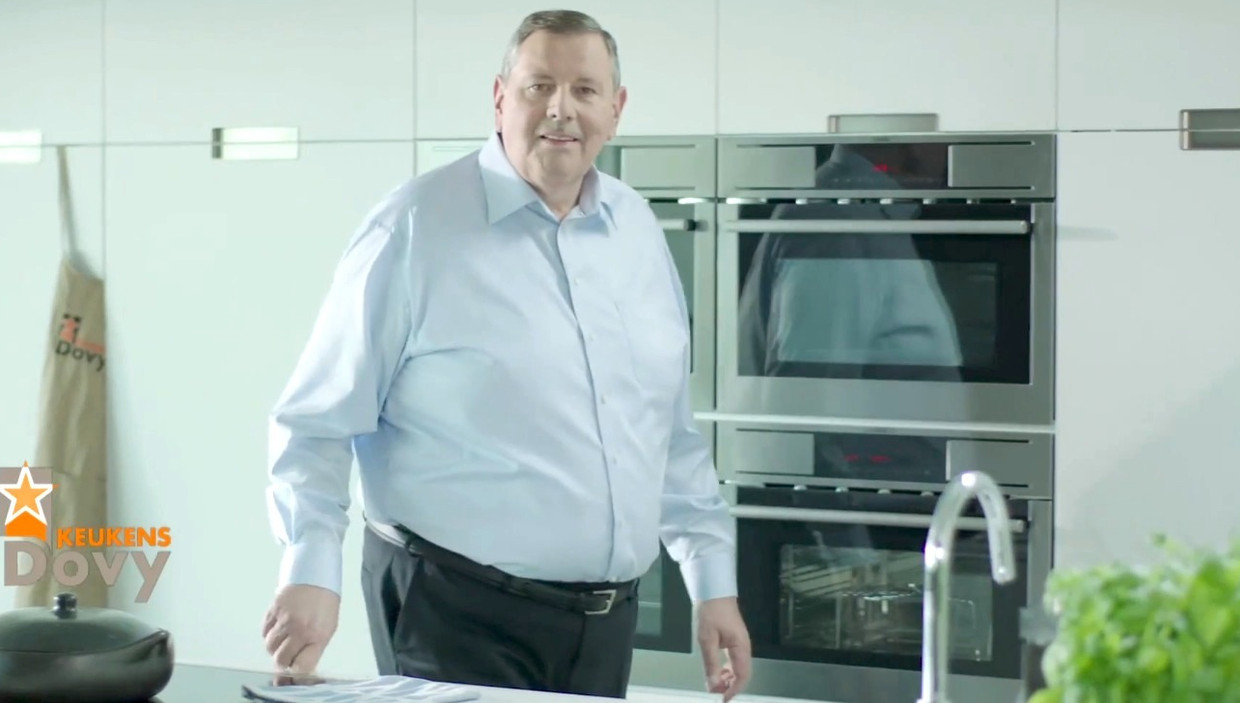 Hoe hard gaat de keukenoorlog van Donald Muylle er eigenlijk aan toe?