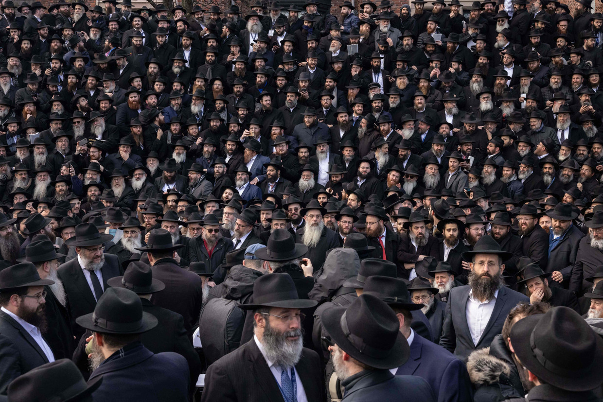 Joden verzamelen in New York | De Morgen